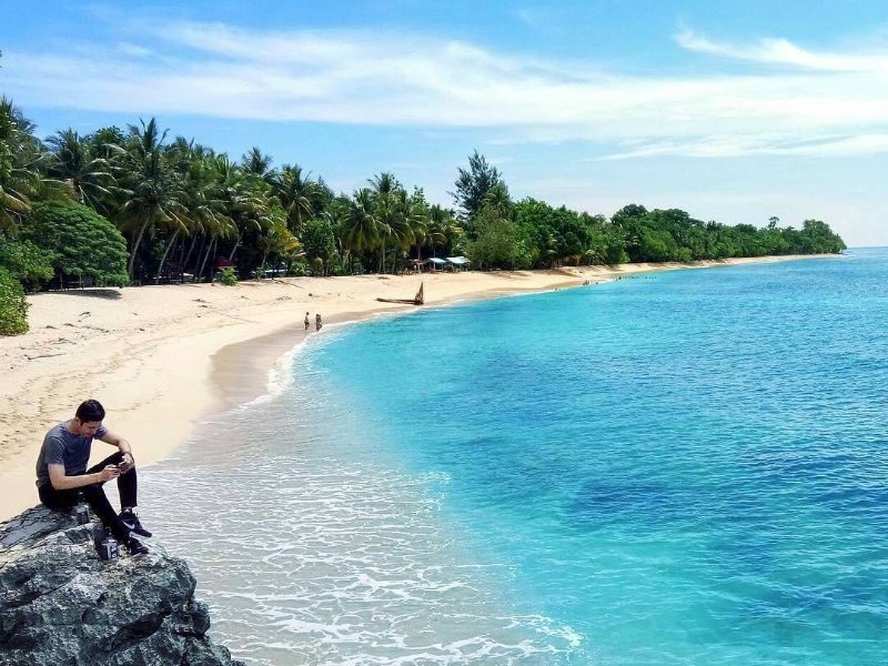 Pantai Base G Papua : Lokasi, Harga Tiket, Jam Buka, Daya Tarik ...