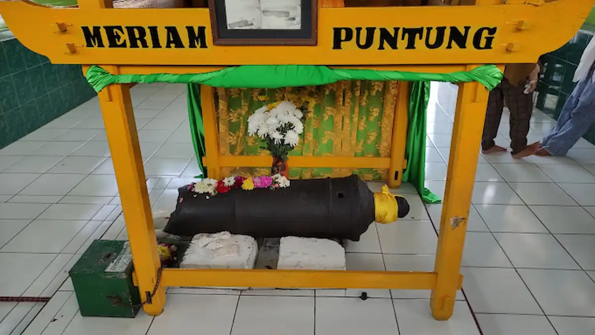 Meriam Puntung Medan: Lokasi, Harga Tiket, Jam Buka, Daya Tarik dan ...